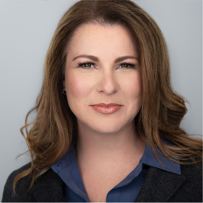 Christine M. Cross ’02 EMBA | Office of External & Alumni Engagement